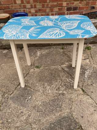 PHG & sons vintage table | L.H.R. Furniture